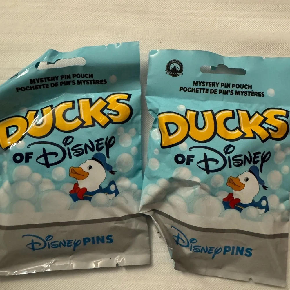 Disney | Accessories | Disney Ducks Of Disney Mystery Pin Pouch Set Of ...